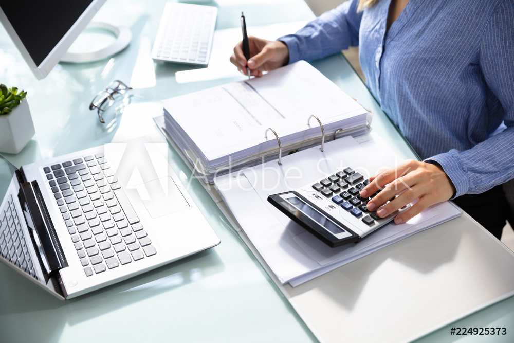 How to Conduct an Employee Handbook Review